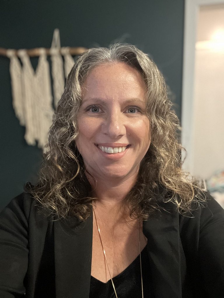 Staff & Faculty - Sarasota University